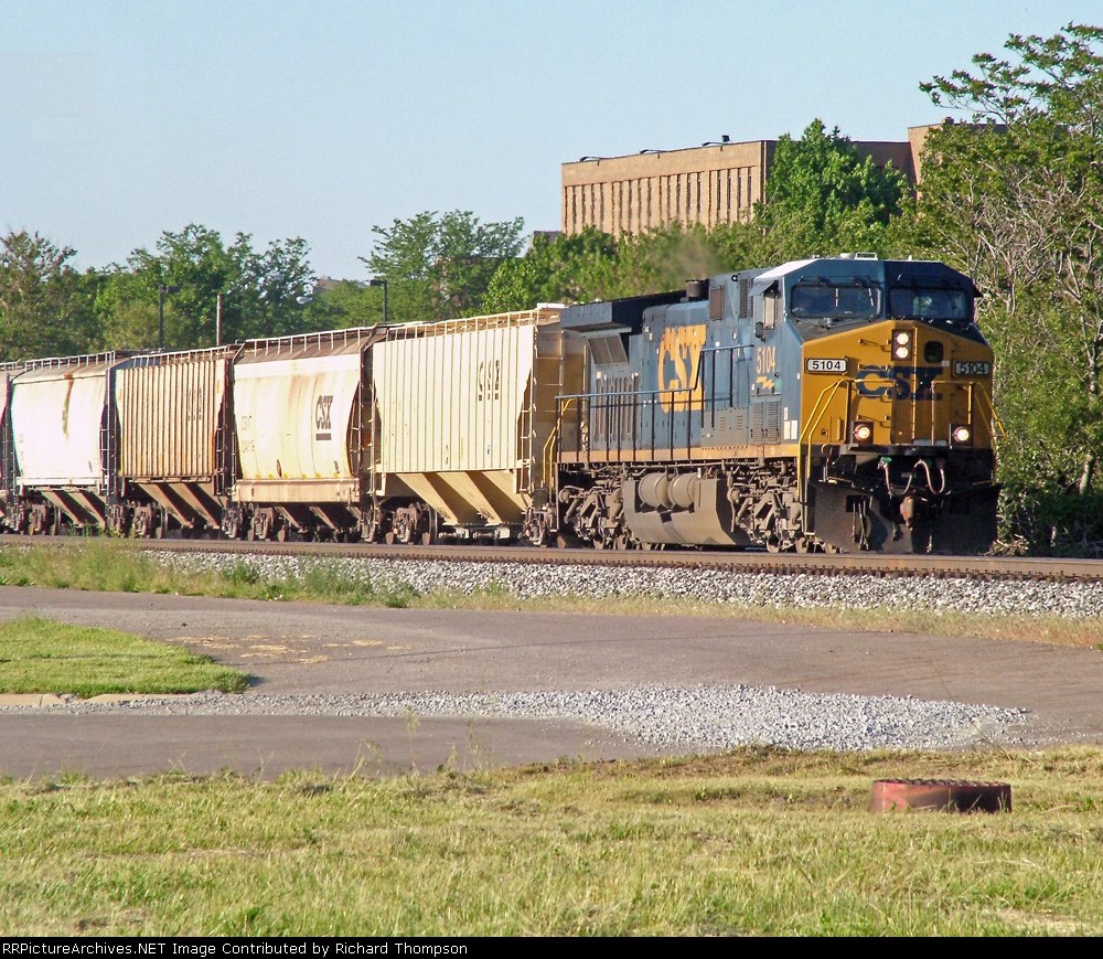 CSX 5104